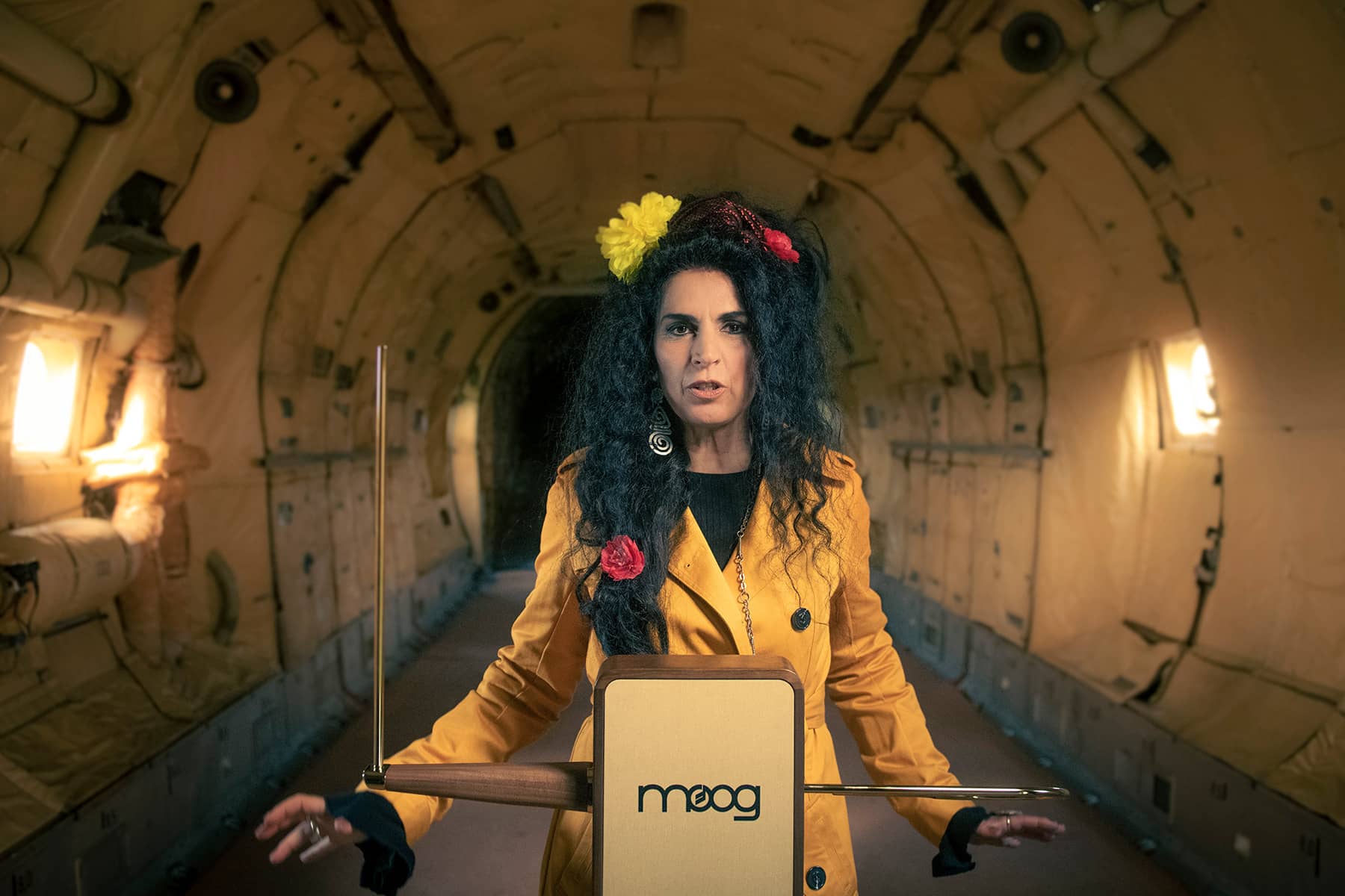 Music - Gilda Razani | Theremin & Saxophone